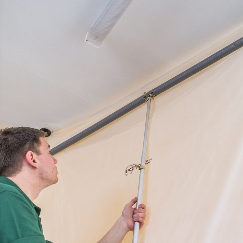 Quickprops™ Tape Free Dust Seal – Protecta Screen